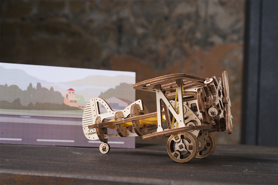 Mini-Biplane - uGears | Brain Spice